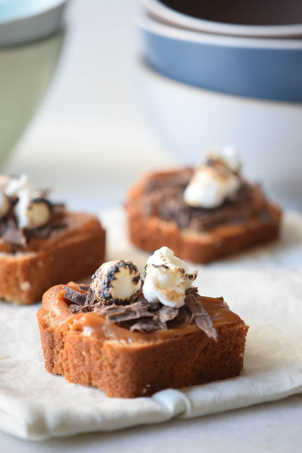 Caramel S'mores Bars Recipe - Merry About Town